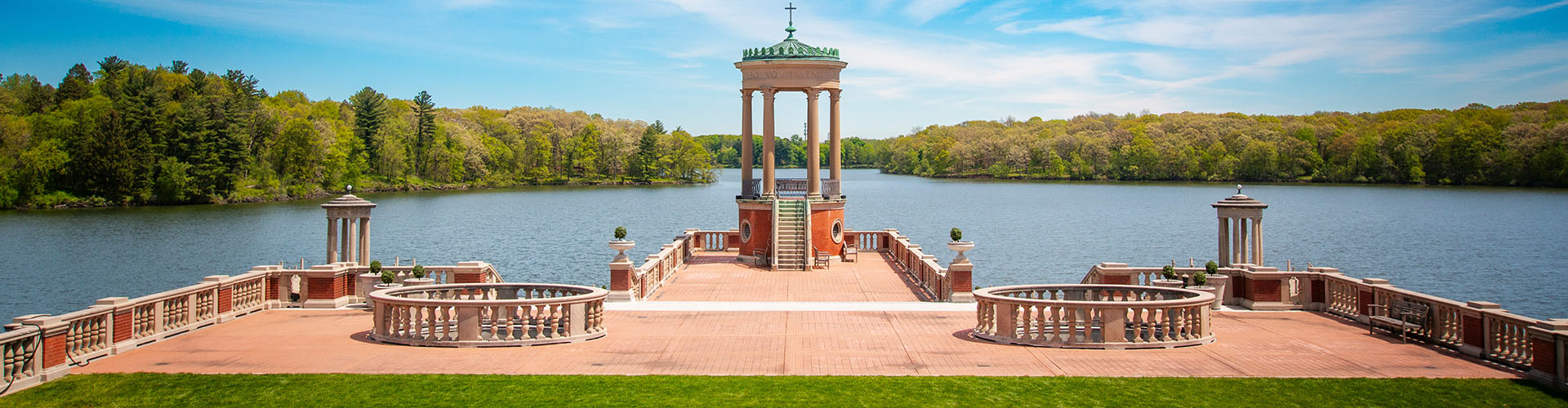 University of Saint Mary of the Lake : HOME